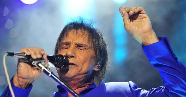 Roberto Carlos anuncia segundo show em BH no mês de setembro - Cultura ...
