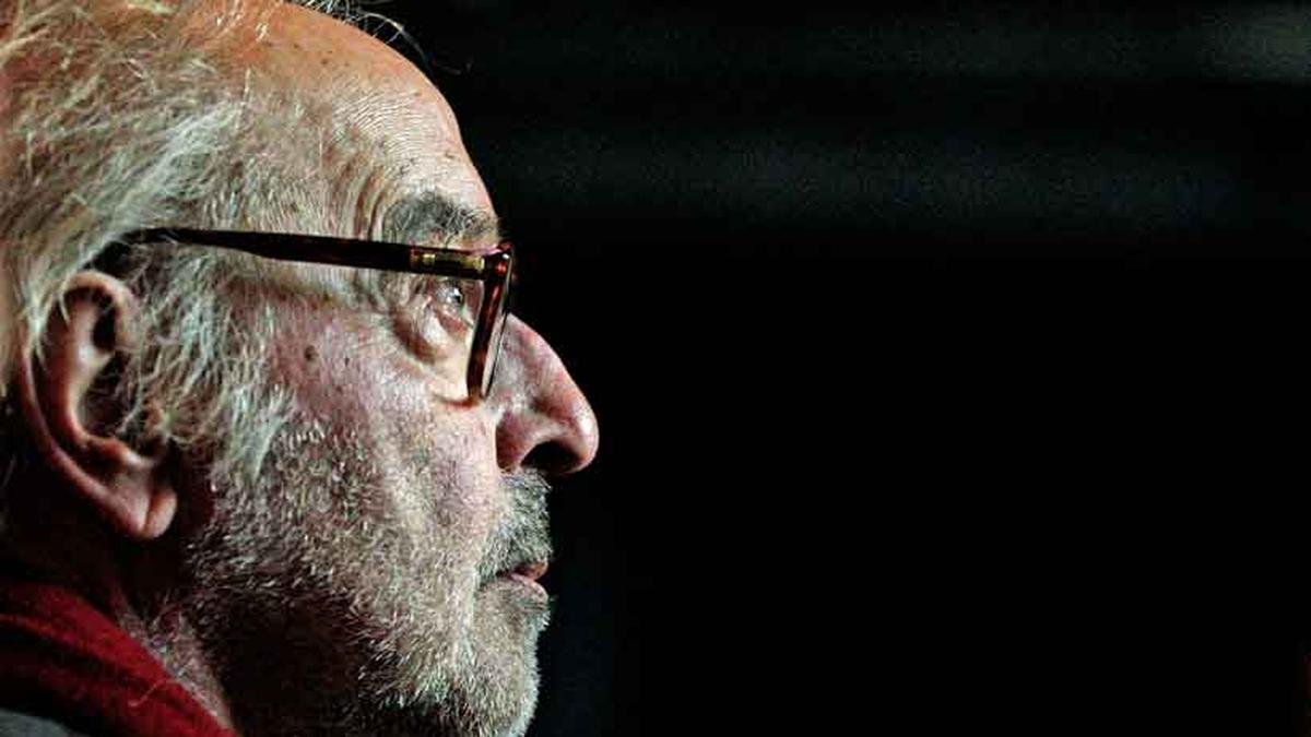 Sempre revolucionário, Godard chega aos 90 anos - Cultura - Estado de Minas