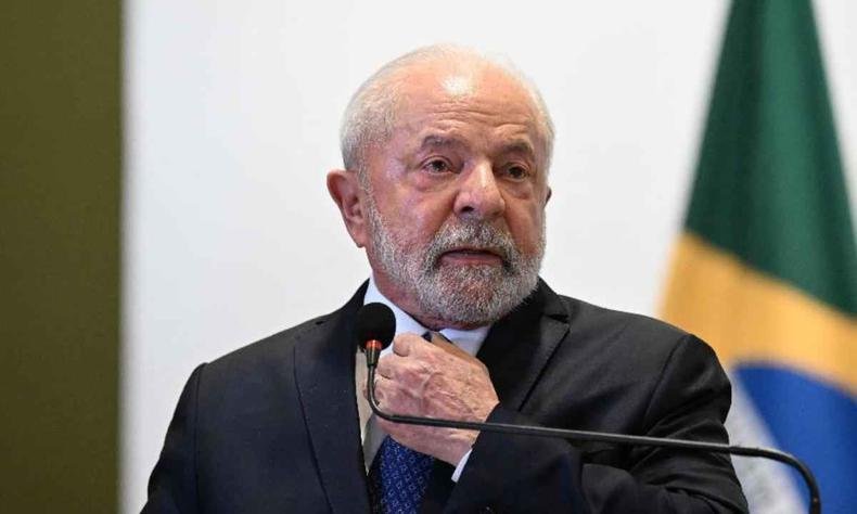 Quatro deputados da base de Lula assinam pedido de impeachment; veja lista - Politica - Estado ...