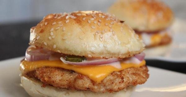 Consumo de fast food cresce no Brasil e gera alerta sobre obesidade ...