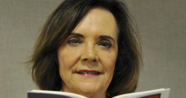 Elizabeth Gontijo lança 'Talvez' e conduz o leitor para muito além do ...