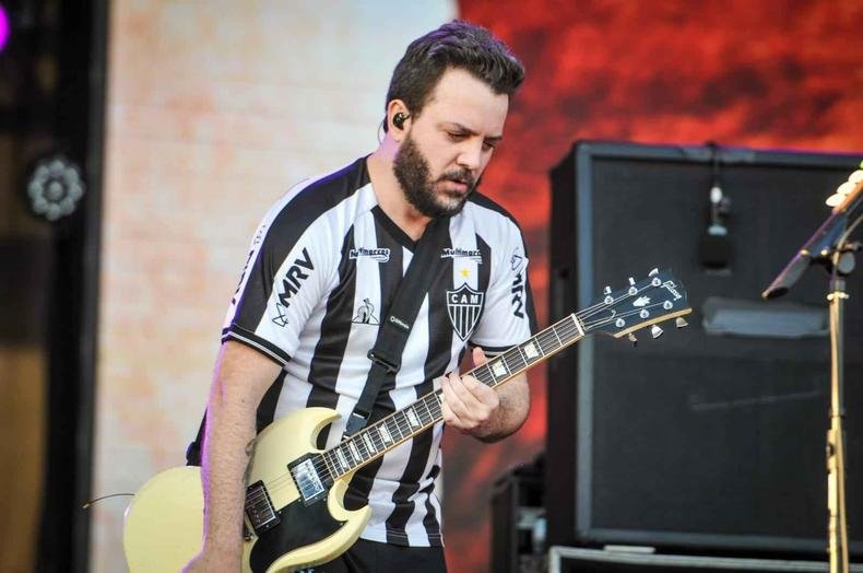 2000 Rock Fest: edição-piloto do festival reuniu mais de 15 mil pessoas ...