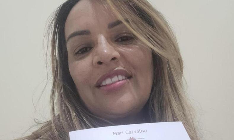 Saga como imigrante nos EUA inspira livro de poemas de Mari Carvalho ...