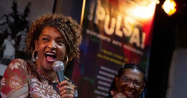 Poeta carioca Elisa Lucinda declara seu amor por Carlos Drummond de ...