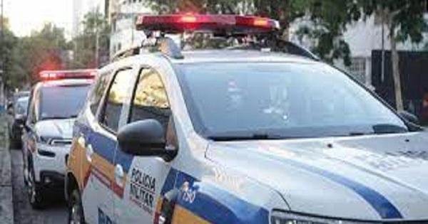 Homem leva oito facadas, tenta pilotar moto e morre depois de queda ...