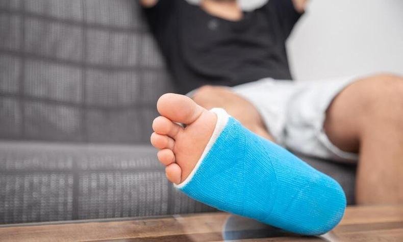 Lesões ortopédicas: como prevenir acidentes com as crianças nas férias ...