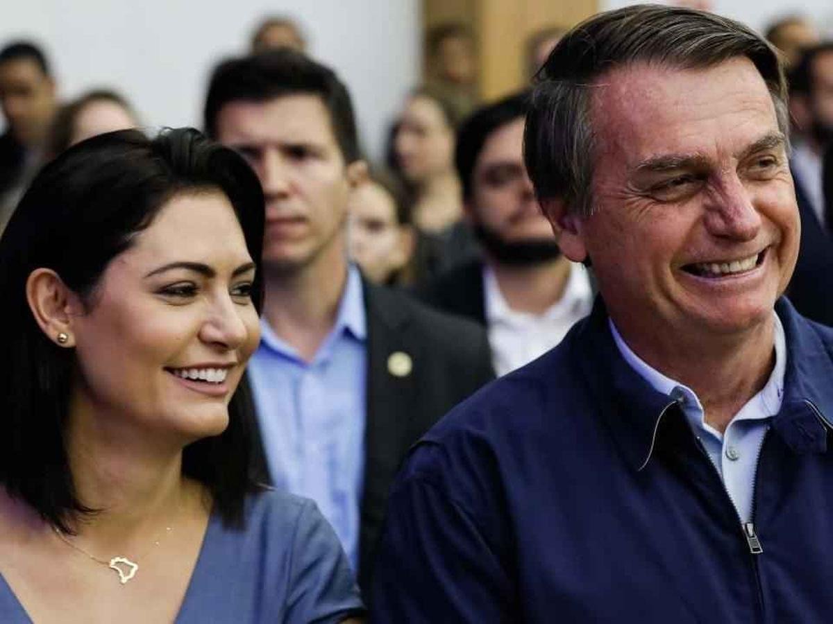 Michelle Bento's Instagram, Twitter & Facebook on IDCrawl