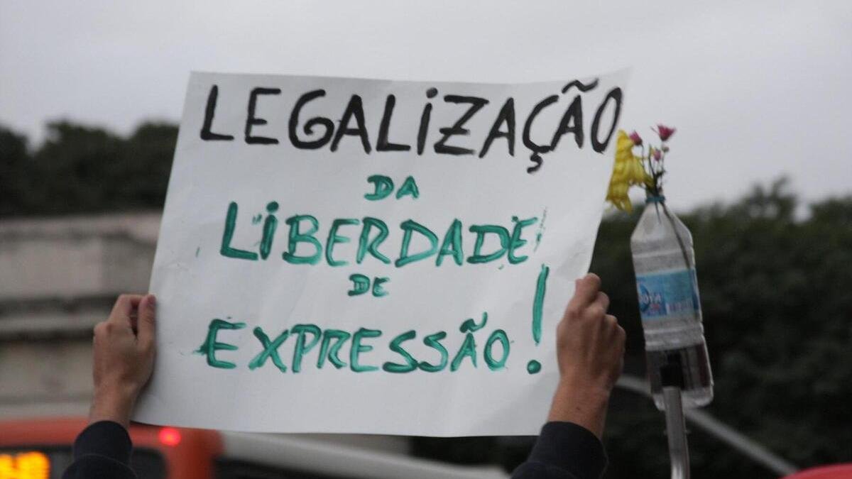 Cartazes De Liberdade De Expressao Registros Da Oficina De Cartazes