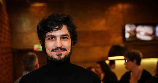 Saiba por que 2023 promete ser um ano especial para Gabriel Leone - TV ...