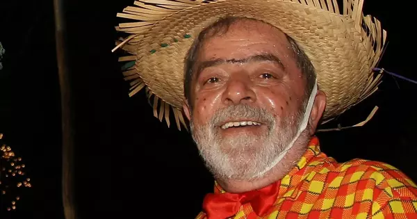 'Arraiá do PT' terá presença de Lula e convites entre R$ 300 e R$ 5 mil ...