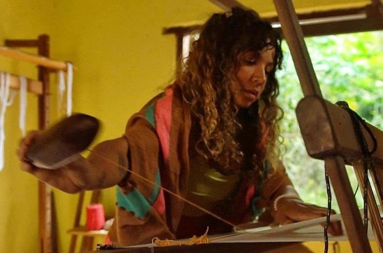 Marca resgata ofício em extinção e cria no tear roupas contemporâneas ...